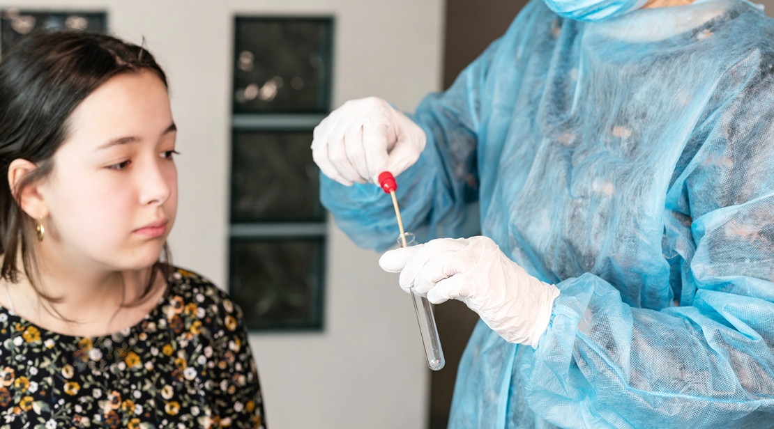 Portugal endurece las medidas para los turistas y exige PCR negativa o ...